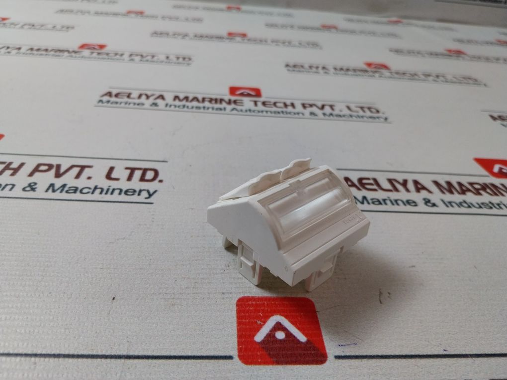 Nexans N423.540N Module 2 Snap-in White – Aeliya Marine Tech