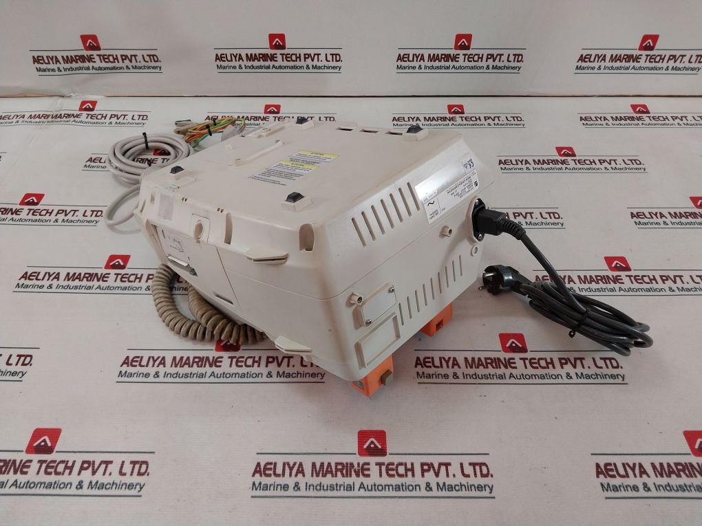 Nihon Kohden Tec-5521K Defibrillator – Aeliya Marine Tech