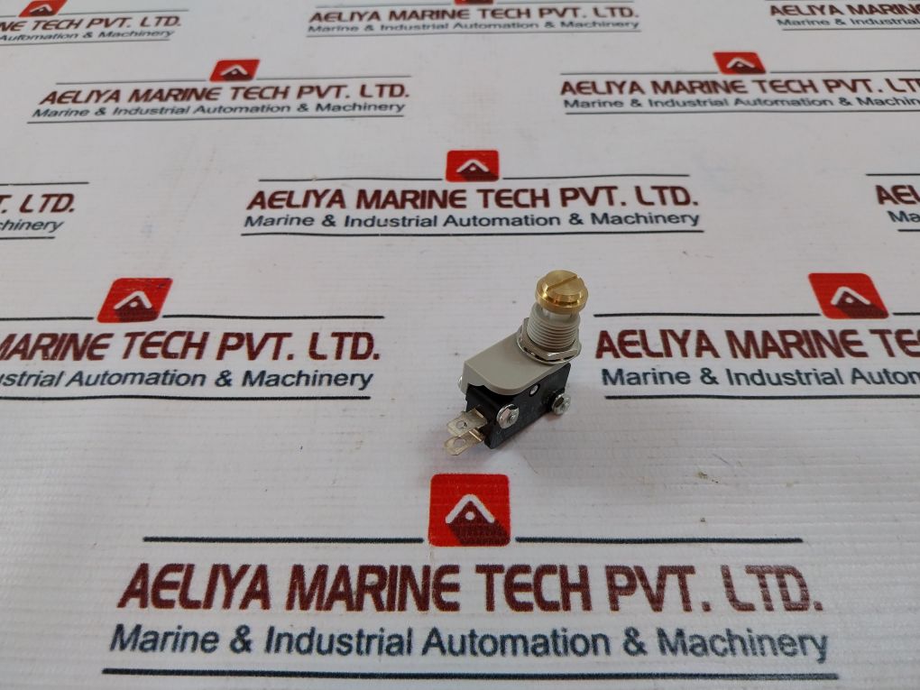 Nikkai Scb-mv12 Push Button Switch – Aeliya Marine Tech®