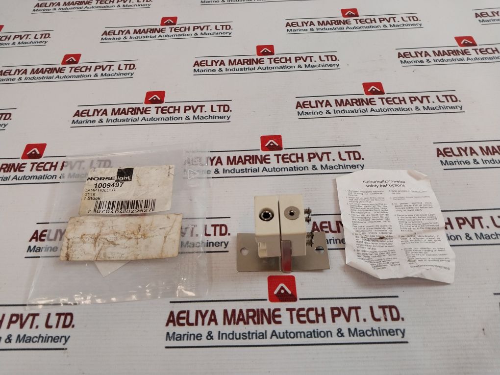 Norse Light Gy16 Lamp Holder 230V 2000W – Aeliya Marine Tech