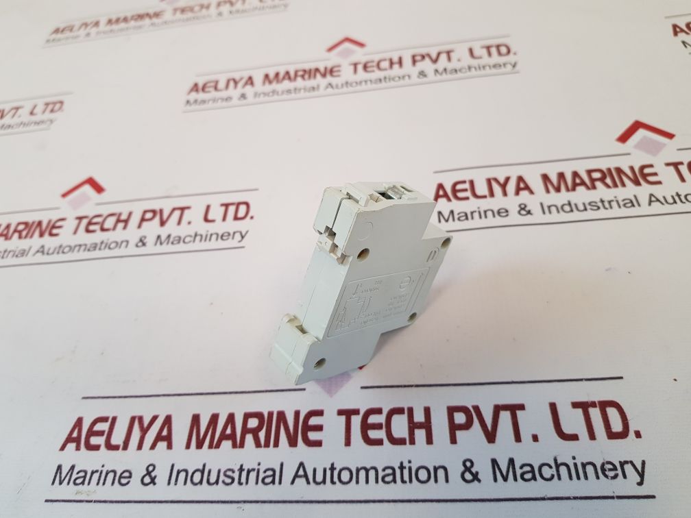 Olever Electric Ol-63 Circuit Breaker – Aeliya Marine Tech