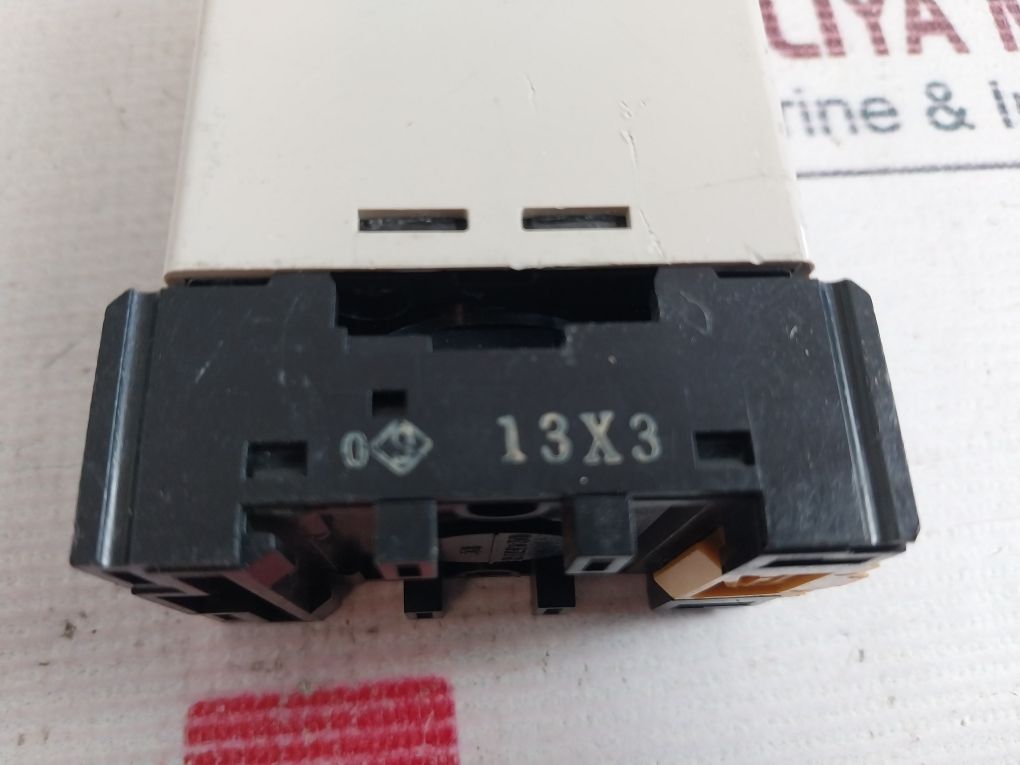 Omron Atss Off Delay Timer With Base 10Sec 220Vac 50/60Hz – Aeliya ...