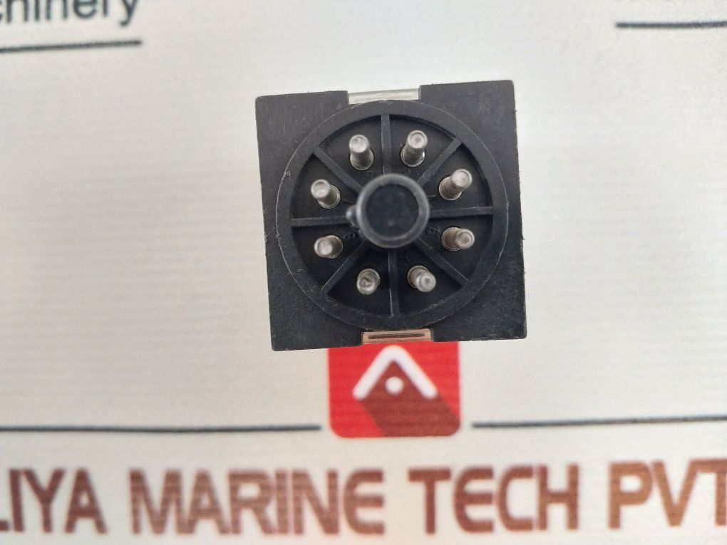 Omron Mk2Pn-i Relay 250Vac 28Vdc 10A – Aeliya Marine Tech