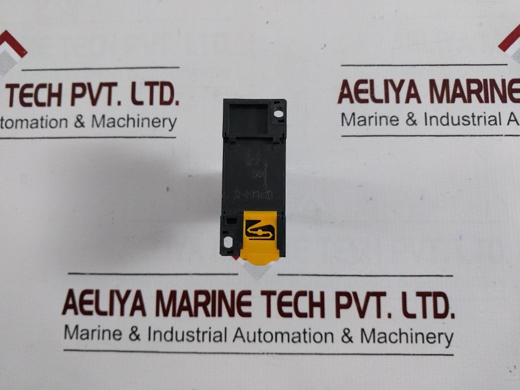 Omron My4Nj Relay With Pyf-14A Socket Base – Aeliya Marine Tech