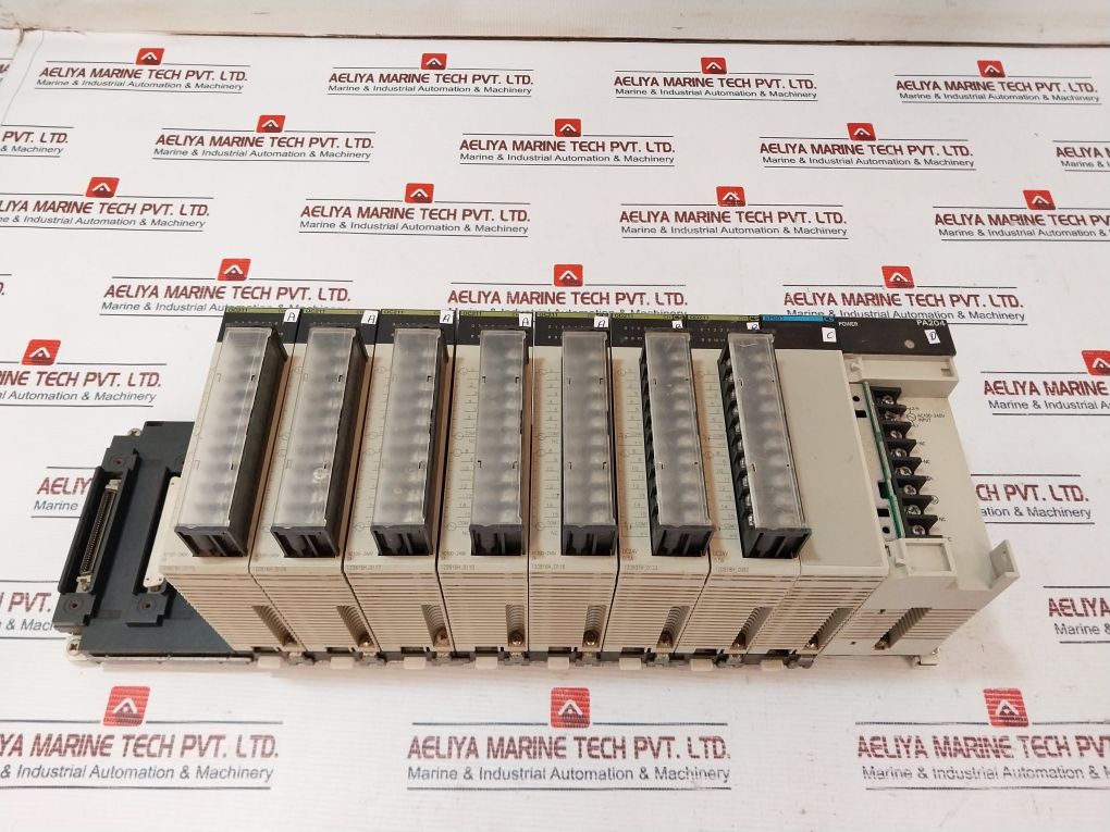 Omron Oc211 Output Unit Ac100-240V – Aeliya Marine Tech