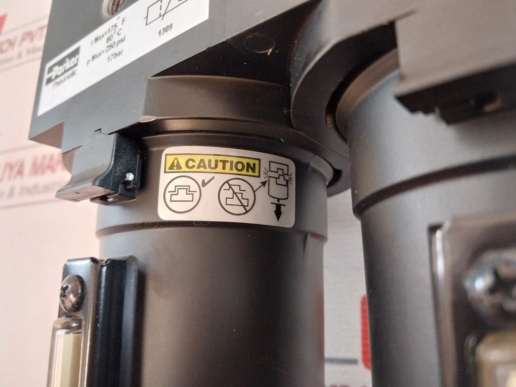 Parker 175°F Filter Regulator – Aeliya Marine Tech