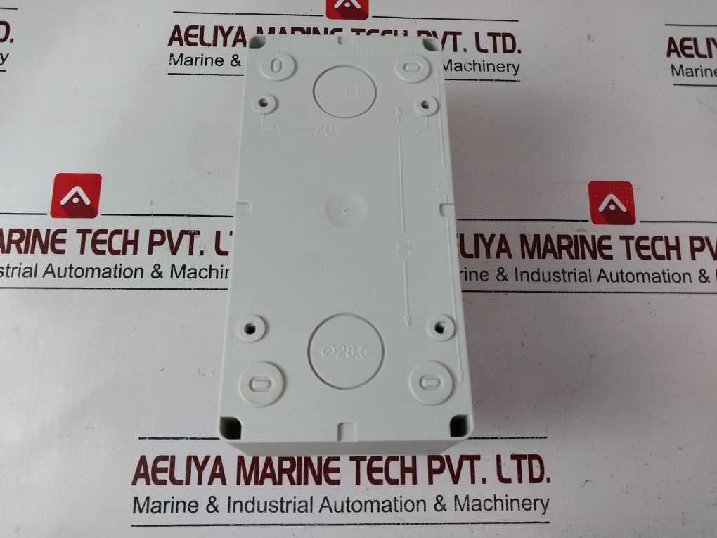 Pce 61132-4 Switch Interlocked Socket – Aeliya Marine Tech