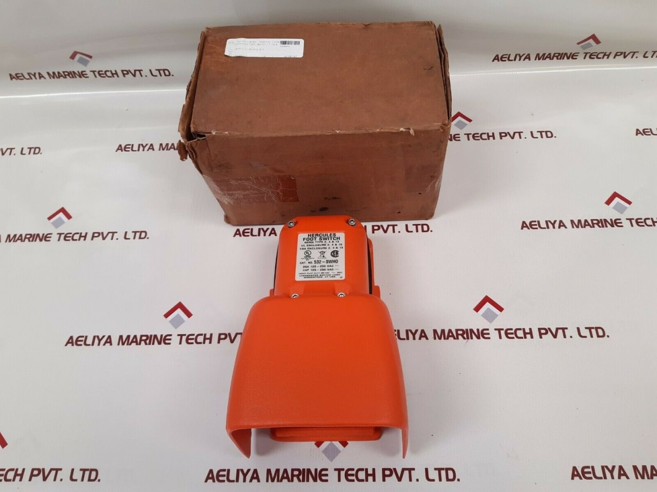 Linemaster 532-swho Hercules Foot Switch – Aeliya Marine Tech