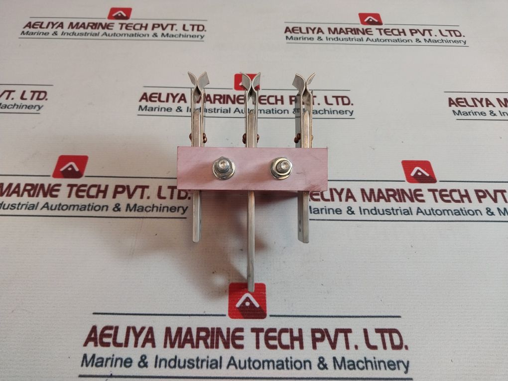 Plug & Socket Assembly Set – Aeliya Marine Tech