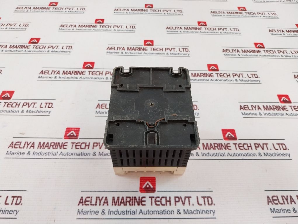 Polylux 100Va Power Transformer Ip20 50-60Hz – Aeliya Marine Tech
