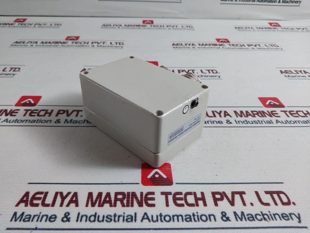 Raytheon 134-109 Junction Box – Aeliya Marine Tech
