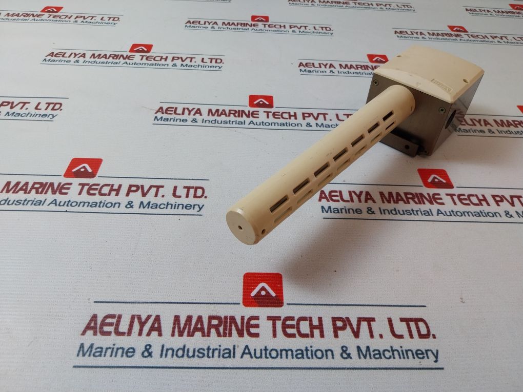 Regin Hmh Ip54 Humidistat – Aeliya Marine Tech