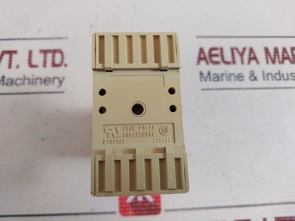 Relpol R15-wk Relay With Socket E105728 10A 120Vac – Aeliya Marine Tech