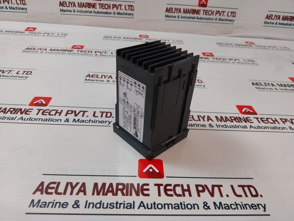 Rex-c700 Temperature Controller 220Vac 10A – Aeliya Marine Tech®