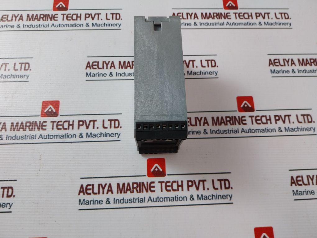 Rheintacho 5823.200 Programmable Speed Monitor – Aeliya Marine Tech