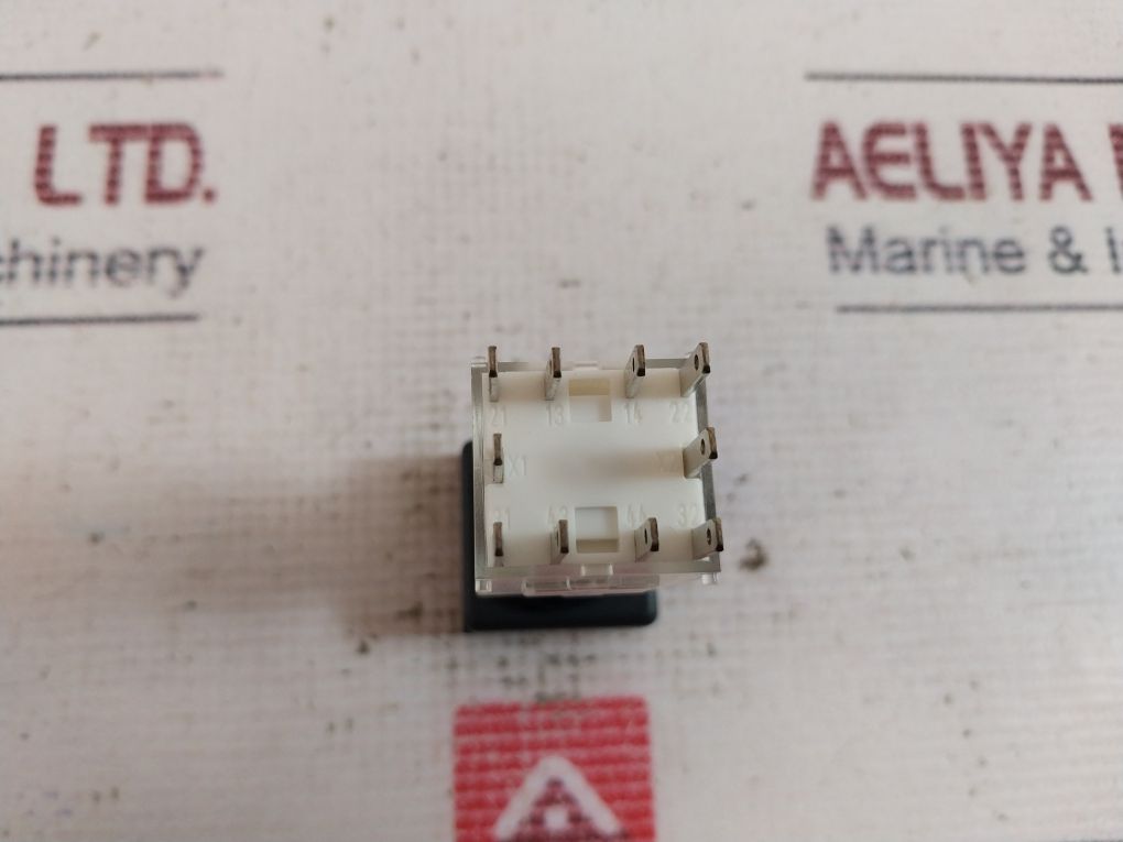 Schlegel Atl2 Contact Block With Light Green Push Button – Aeliya ...