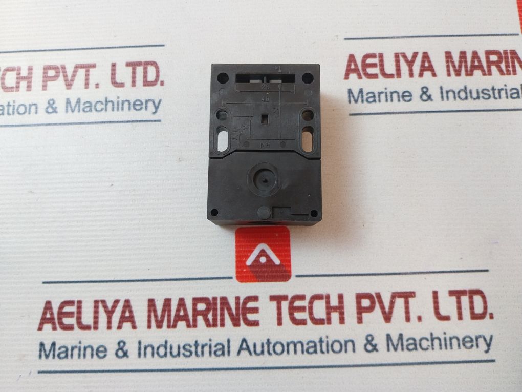 Schmersal Az 15 Zvk-m16 Safety Switch – Aeliya Marine Tech