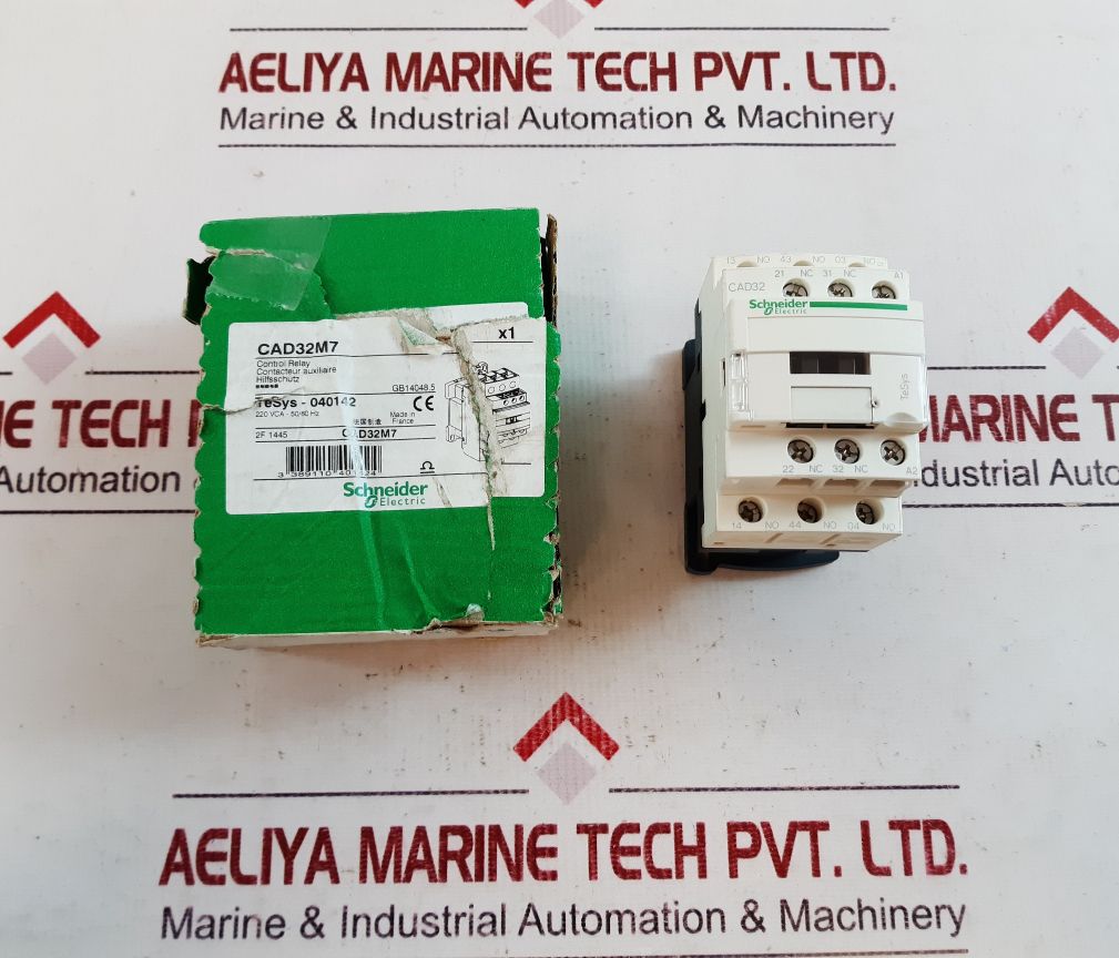 Schneider electric cad32m7 control relay with box – Aeliya Marine Tech