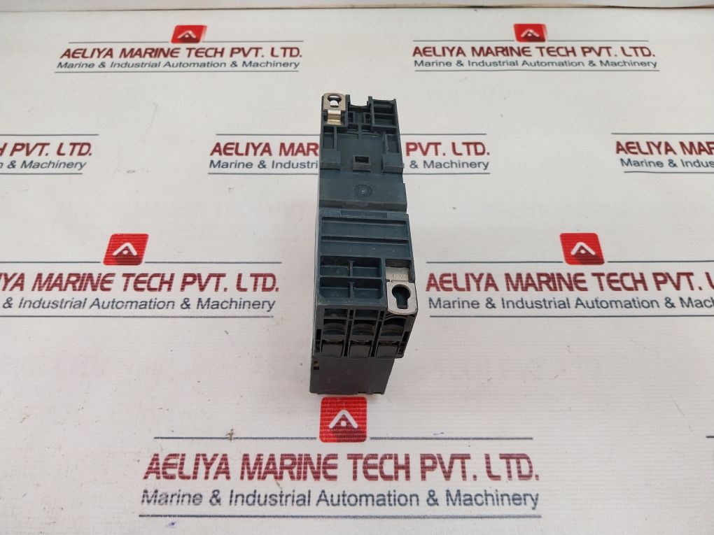 Schneider Electric Luca12Bl Motor Starter With Lua1C20 Auxiliary ...