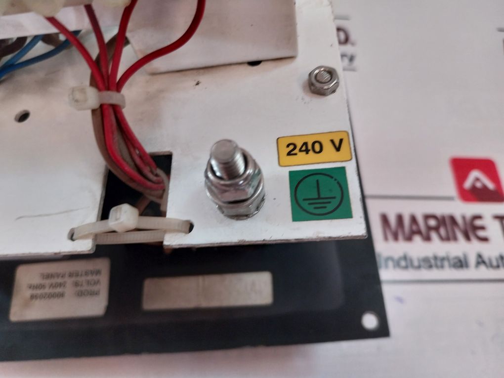 Schrack 80002056 Searchlight Control Panel 240V – Aeliya Marine Tech