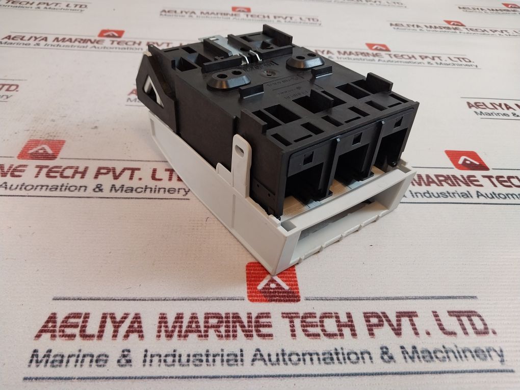 Siemens 3Np4070-0Ca01 Fuse Switch Disconnector – Aeliya Marine Tech