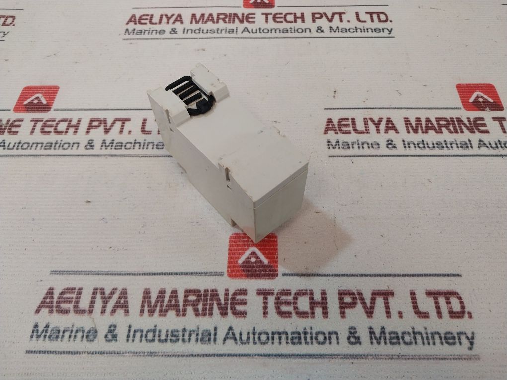 Siemens 7Kt5 745-3 Hour Counter 230V 60Hz – Aeliya Marine Tech