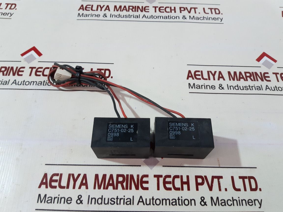 Siemens C751-02-35 Current Transformer Set – Aeliya Marine Tech