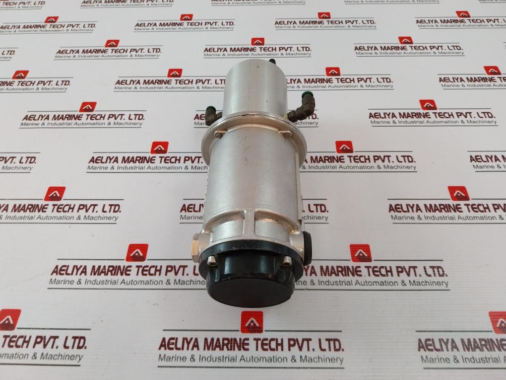 Simrad Gd10P Ir Point Gas Detector – Aeliya Marine Tech