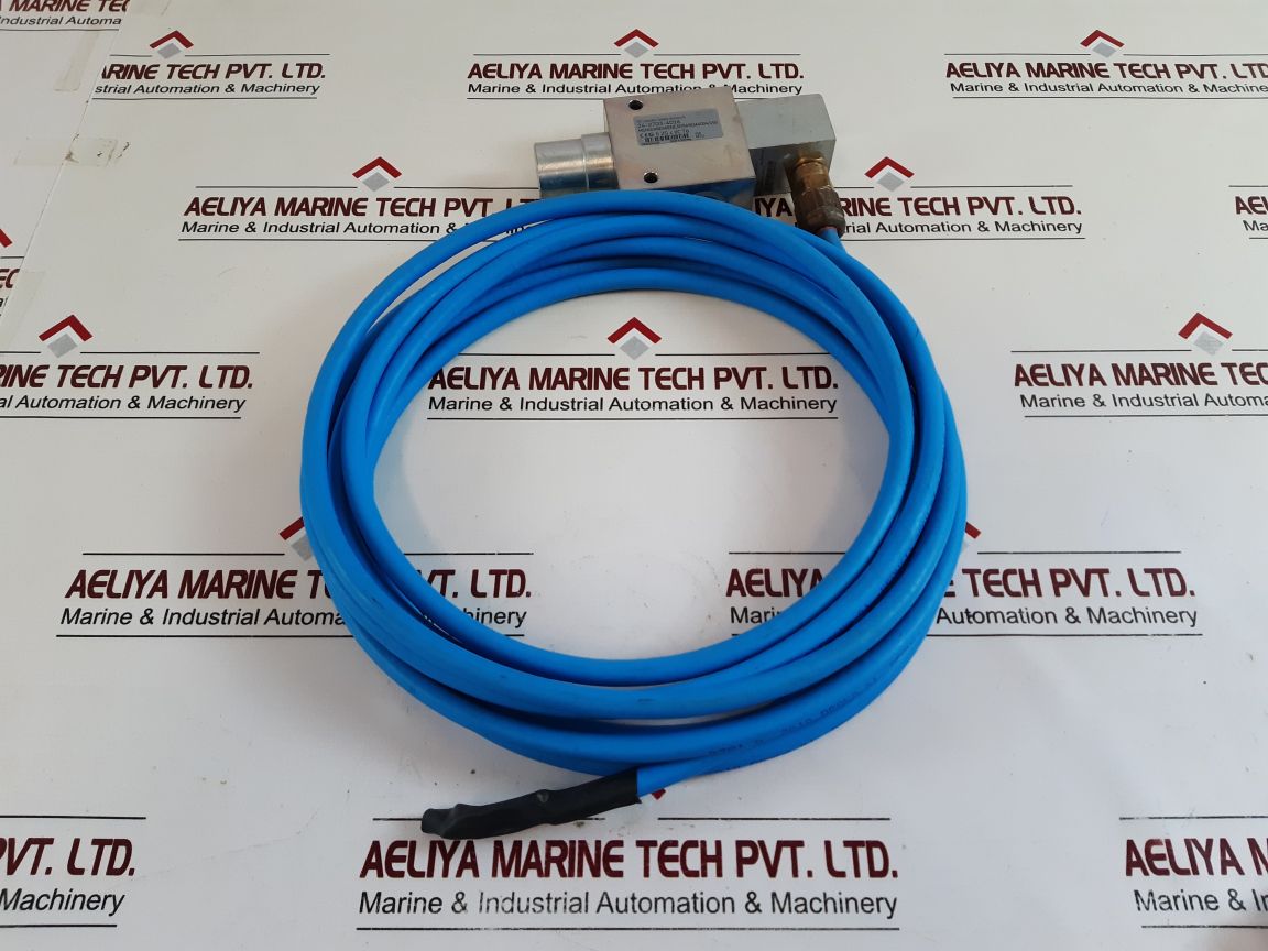 Skf Lubrication 24-2703-4016 Flanged Signaling Device 24-1072-2054 ...