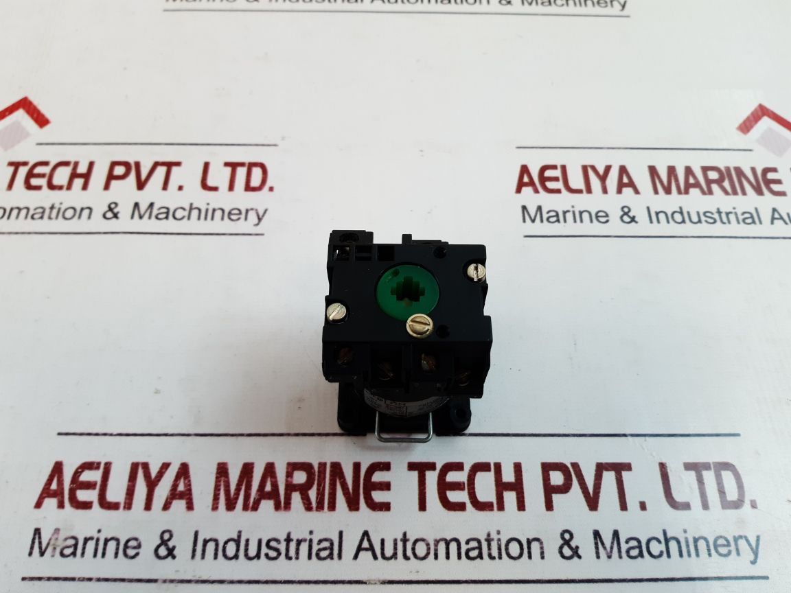 Square D Cl.9003 Rotary Switch Without Knob – Aeliya Marine Tech