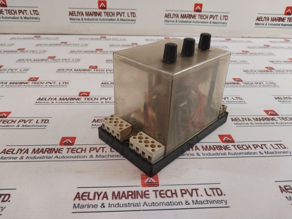 Stromberg Spau 400 C2 Voltage Relay 220V-50Hz – Aeliya Marine Tech