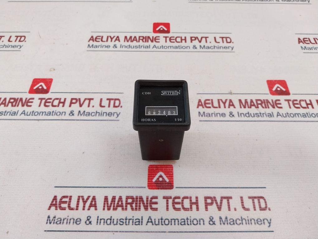 Switron Cdh Analog Hour Meter 1/10 Hours – Aeliya Marine Tech