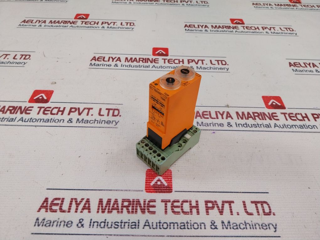 Syrelec Tdr Time Delay Relay With Socket E92191 – Aeliya Marine Tech