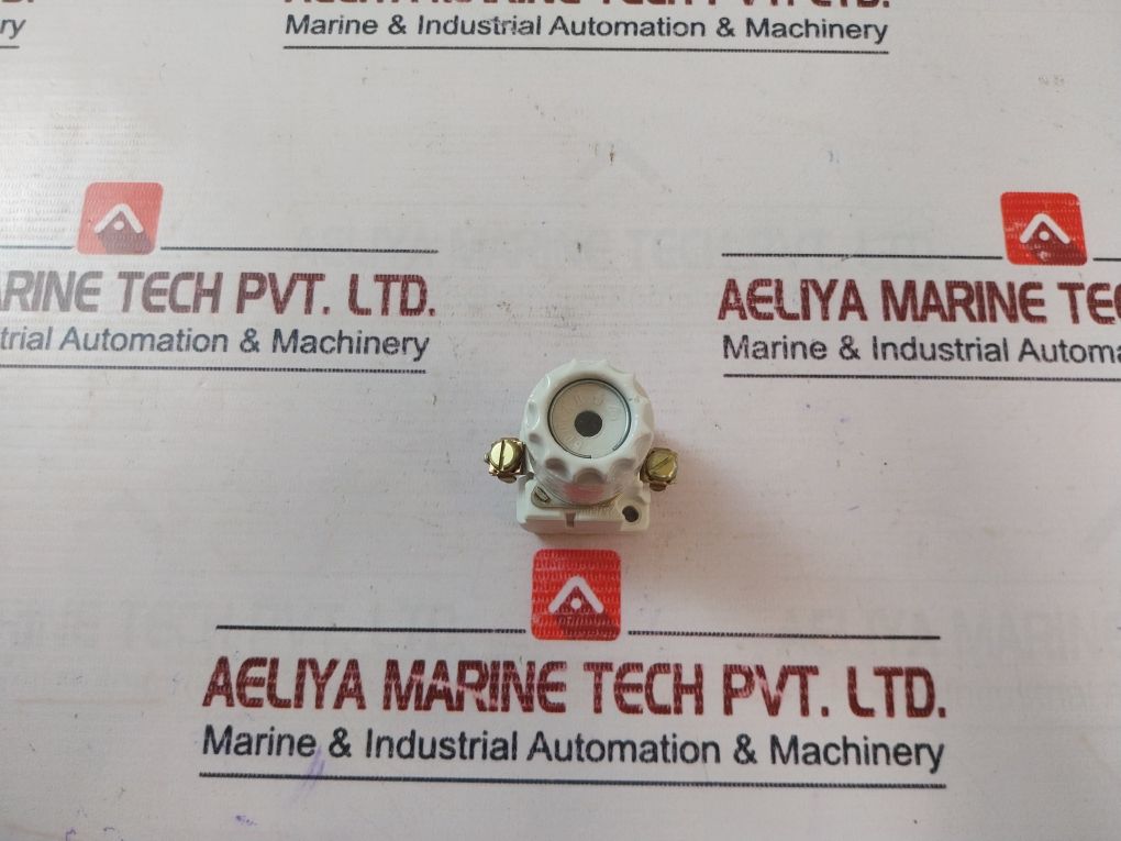 Taiyo Electric 25/500 Fuse Base Screw Cap Cnp-1235.060 – Aeliya Marine Tech