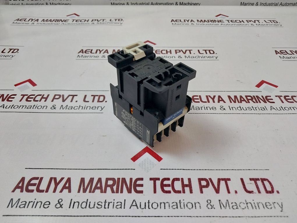 Telemecanique Ca2 Dn 22 Control Relay 440V 50/60Hz – Aeliya Marine Tech