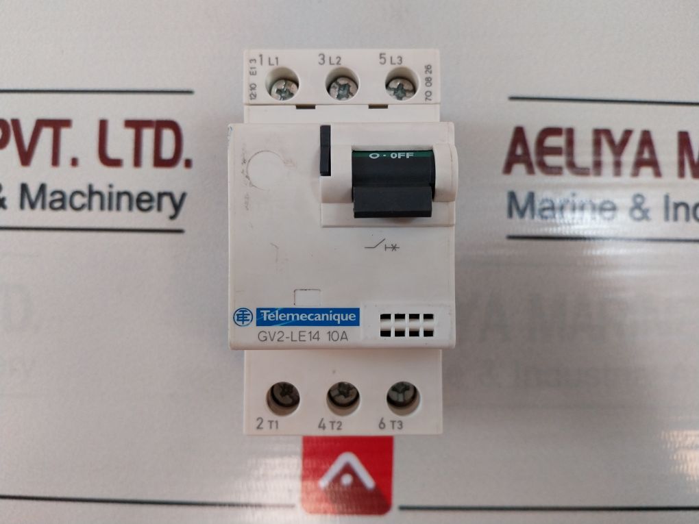 Telemecanique/Schneider Electric Gv2-le14 10A Circuit Breaker 6Kv 50 ...