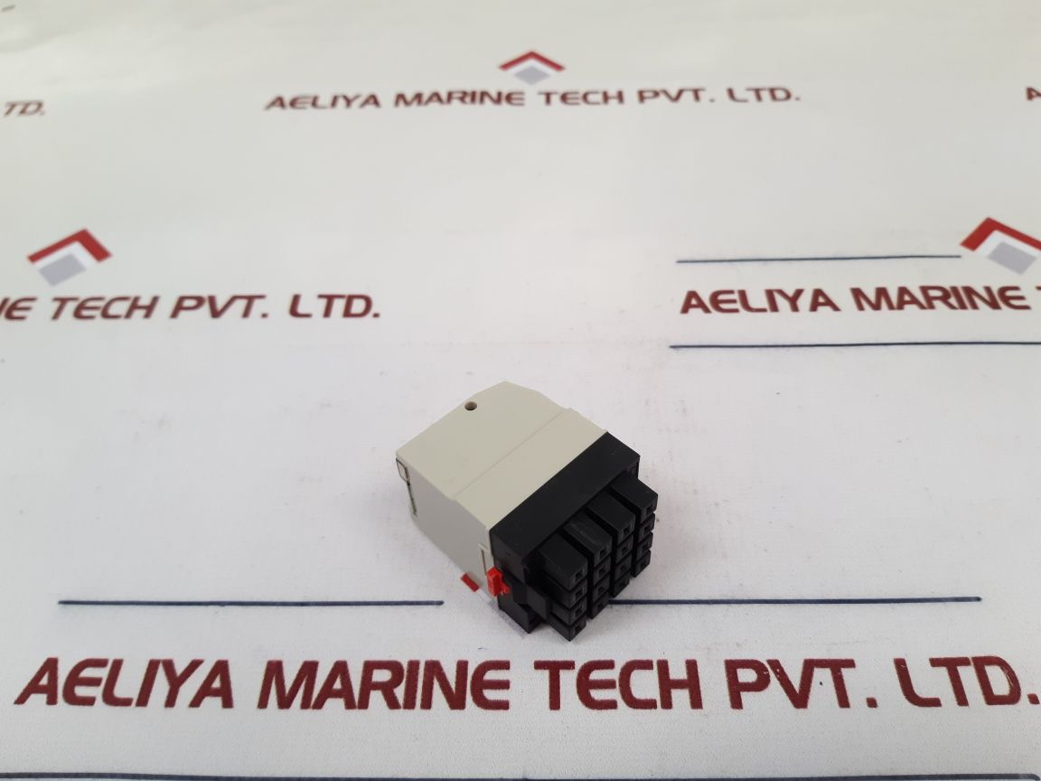 Telemecanique Rhn412B Relay 24V – Aeliya Marine Tech