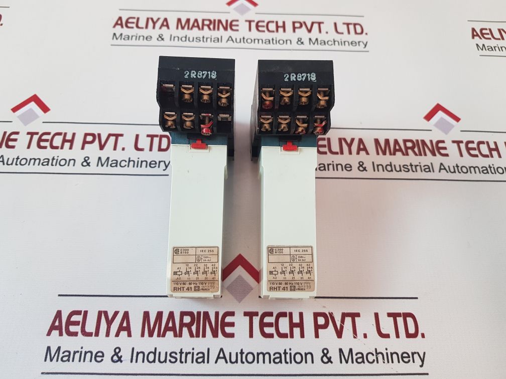 Telemecanique Rht 41 Relay With Base – Aeliya Marine Tech