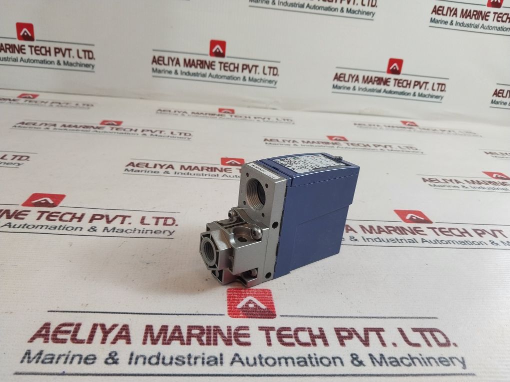 Telemecanique Xmlb010A2S11 Pressure Switch – Aeliya Marine Tech