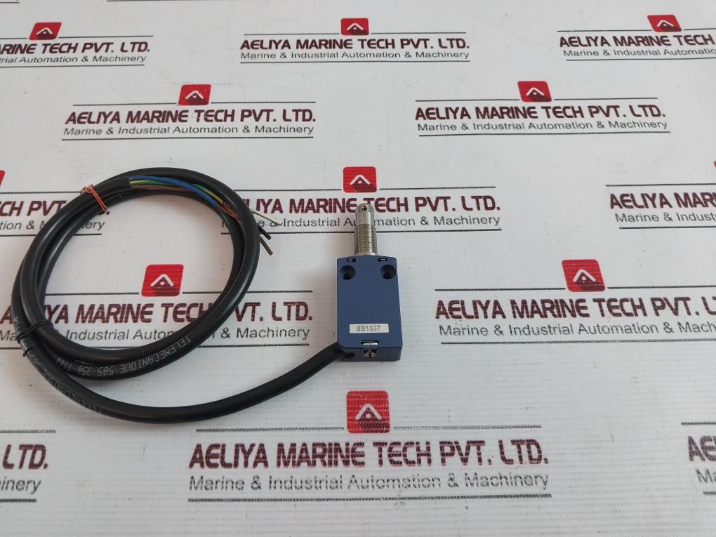 Telemecanique Zcmd21 Limit Switch Ac15 240V 1,5A – Aeliya Marine Tech