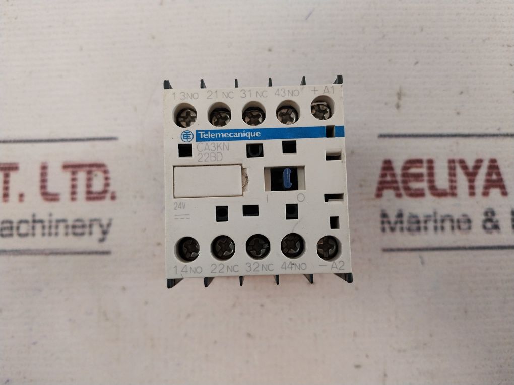 Telemecanique/Schneider Electric Ca3Kn22Bd Control Relay – Aeliya ...
