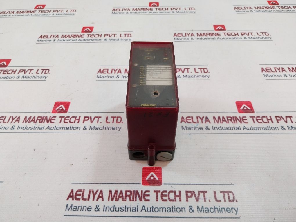 Tillquist Sr 135 Monitor Switch – Aeliya Marine Tech