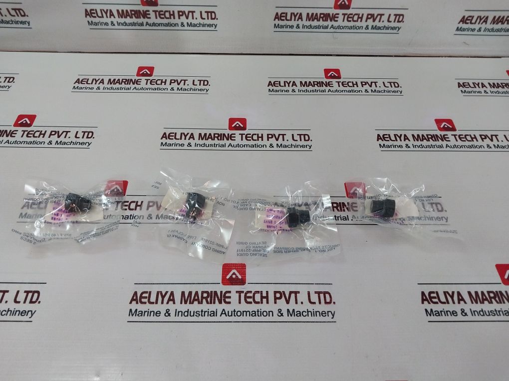 Turner Designs 4000970 Desiccant Plug Set – Aeliya Marine Tech