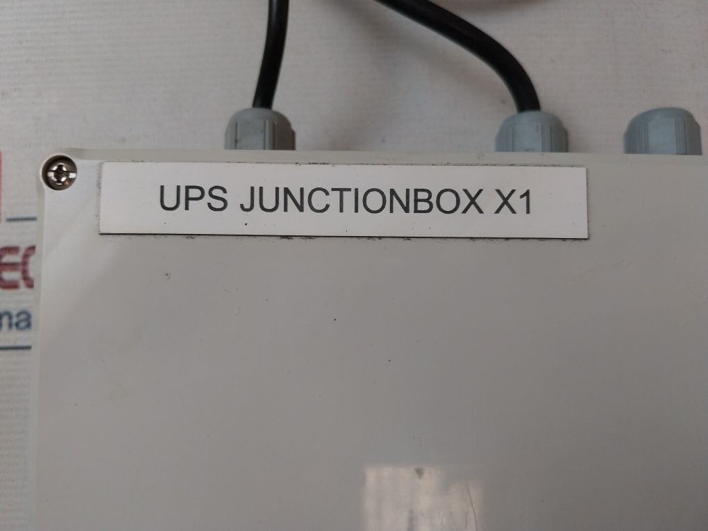 Ups Junction Box X1 +12V Dc – Aeliya Marine Tech