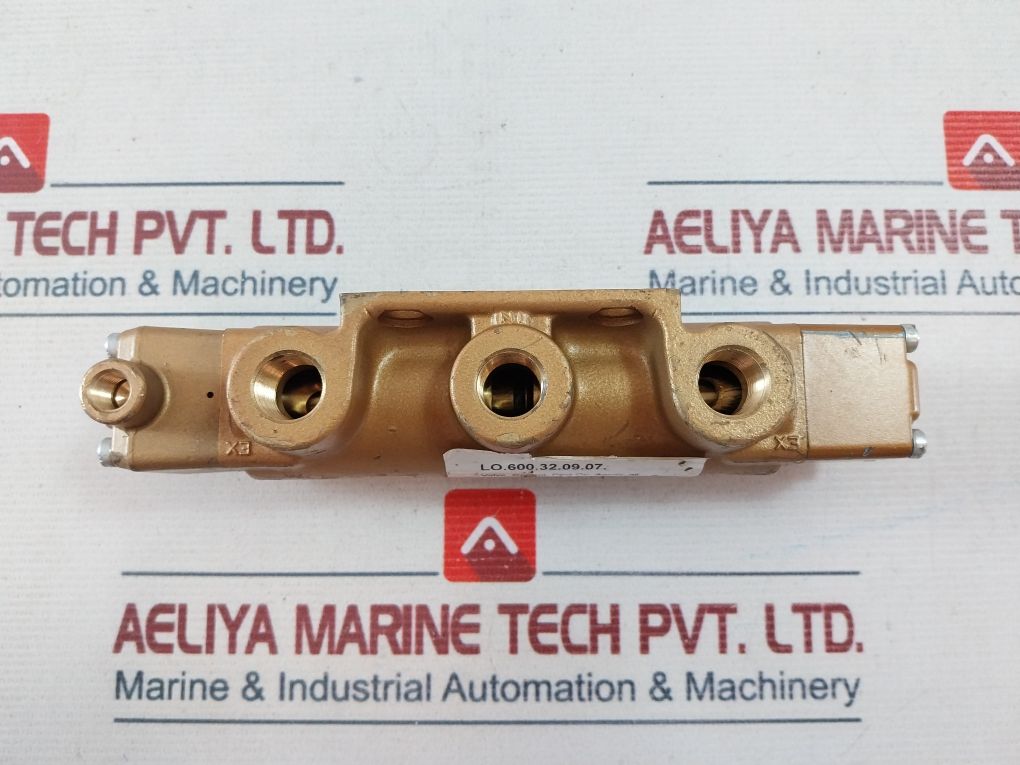 Versa Vsp-4402 5-way Pilot Control Valve – Aeliya Marine Tech