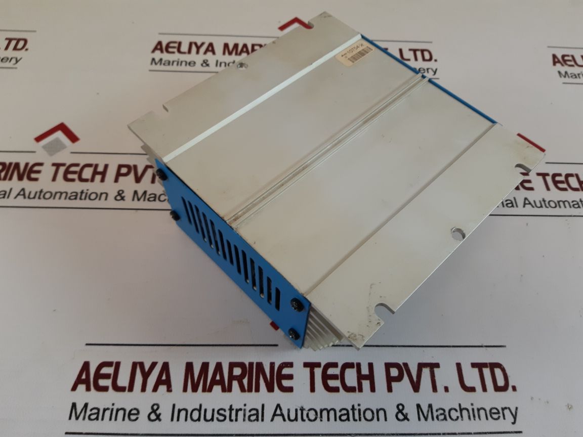 Victron Energy Switch Mode Isolated Dc/Dc Converter 20-35/24V Dc ...