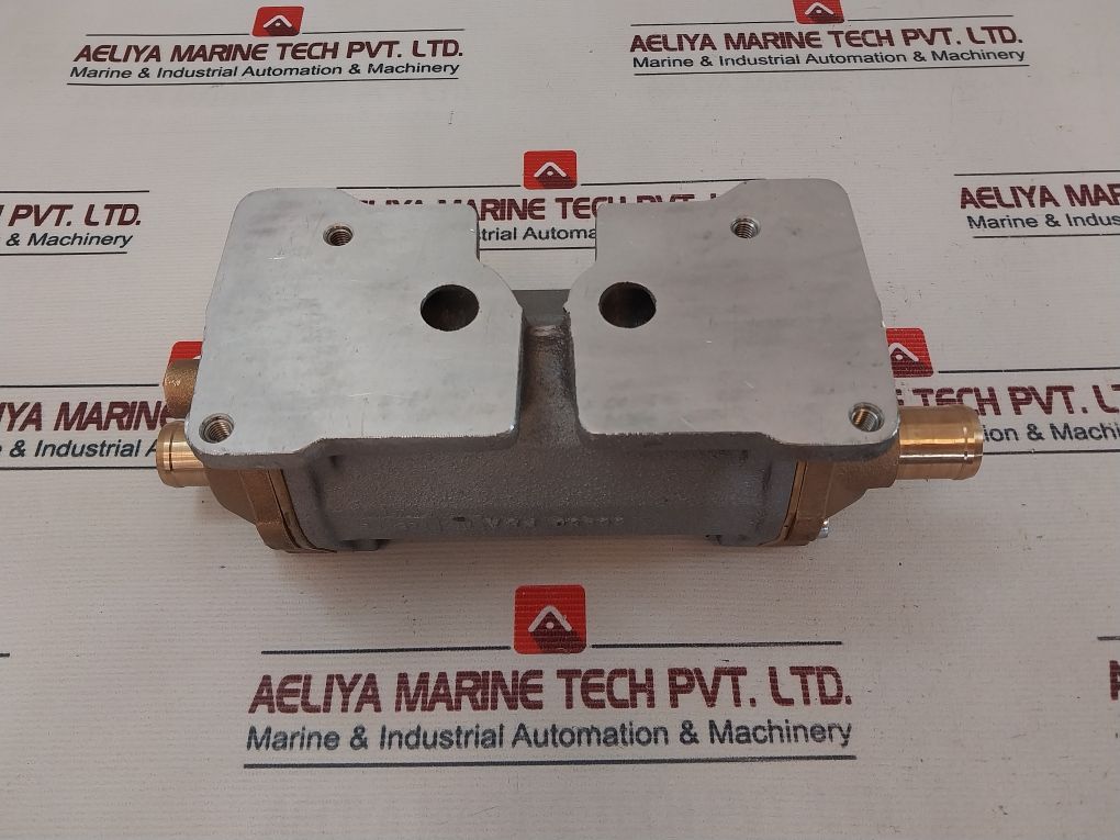 Volvo 861600 Oil Cooler Housing – Aeliya Marine Tech