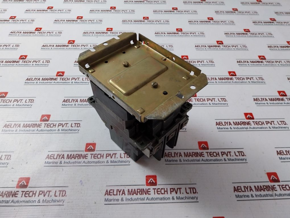 Westinghouse Electric A200M3Cxm Coil Contactor 90 Amps – Aeliya Marine Tech