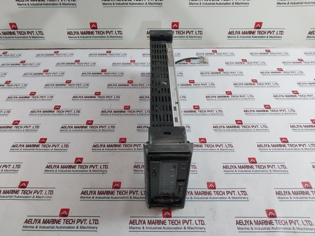 Yokogawa Slpc-281*E/Np/Mts/A2Er/Upr Programmable Indicating Controller ...