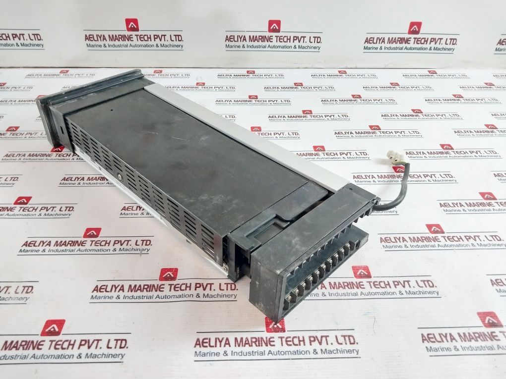Yokogawa Slpc-281*E/Np/Mts/A2Er/Upr Programmable Indicating Controller – Aeliya Marine Tech